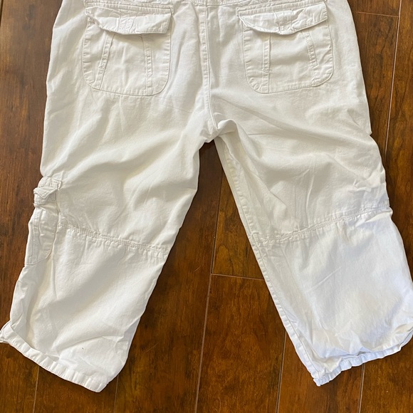 Point Zero | Pants & Jumpsuits | 32point Zero Crop Pants | Poshmark